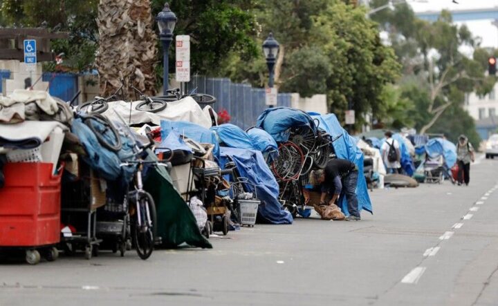 What Is Chronic Homelessness? Definition, Solutions, and How Dreams for ...